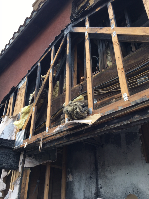 Fire Damage Restoration in High Desert: Rescuing a Severely Burnt Home